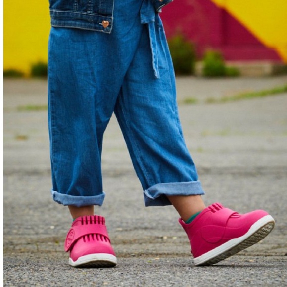 the butler | Shoes | The Butler Pink Rockhopper Overshoes | Poshmark